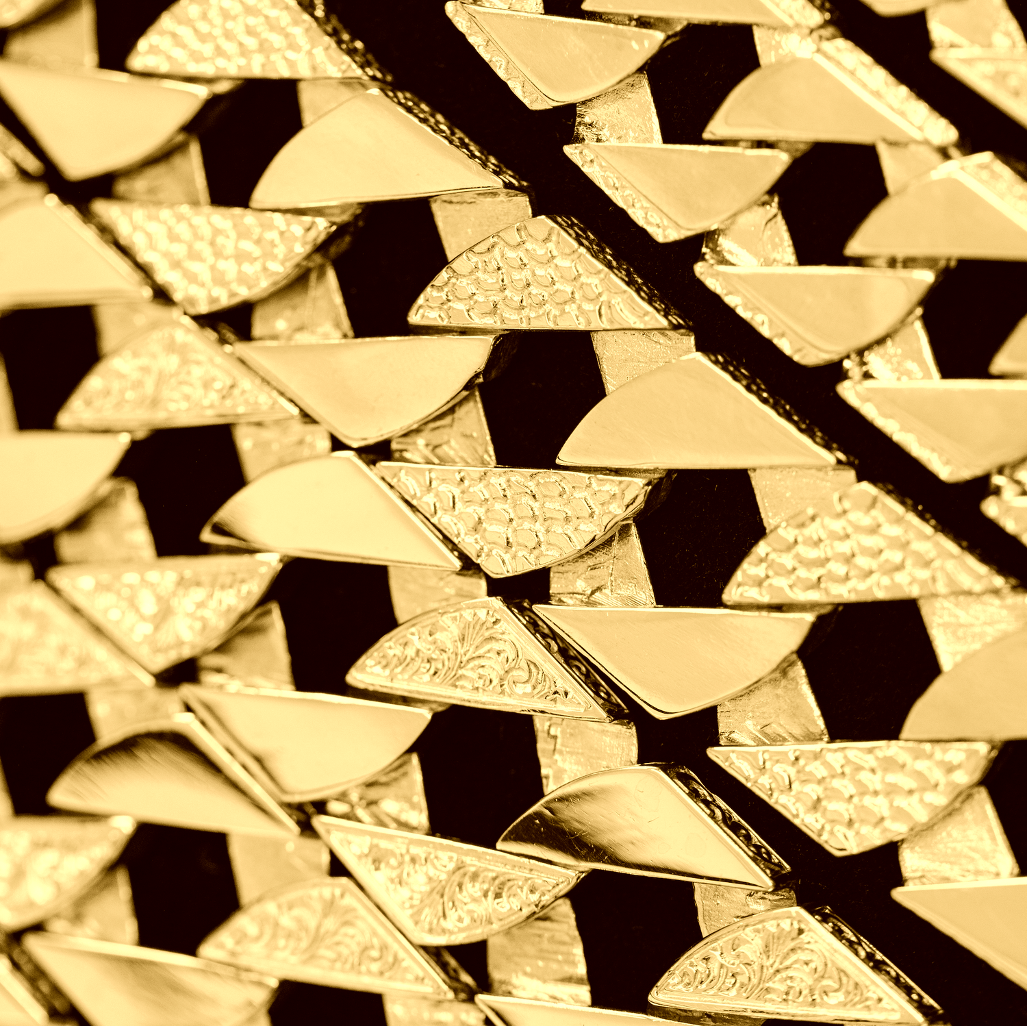 Hatton Garden Discount Gold - Heavy Gold & Gem-Set Jewellery – AG ...